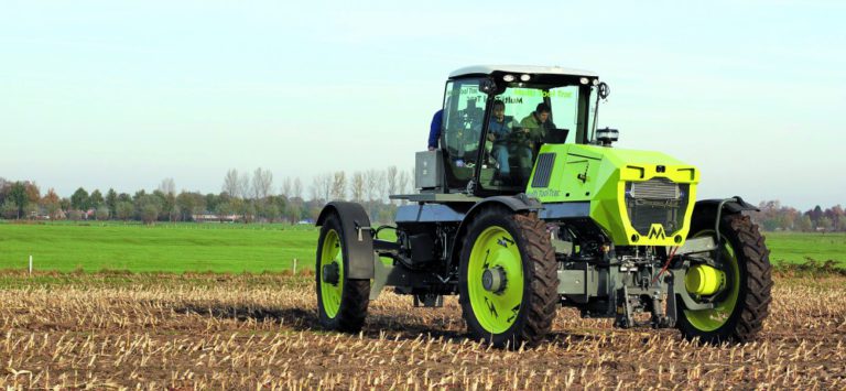 TASPO GARTEN-DESIGN | Erster elektrischer Traktor